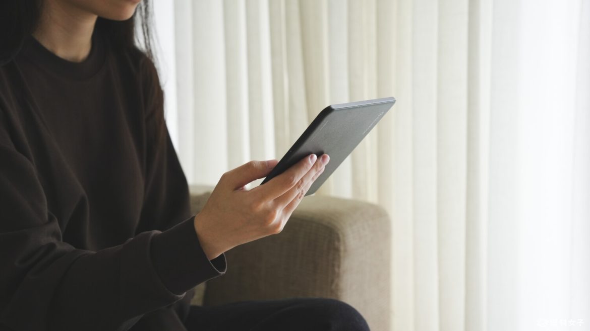 【開箱】讀墨 7 吋 mooInk Nana 彩色電子書閱讀器：色彩飽和繽紛，配備冷暖雙色閱讀燈 - 塔科女子